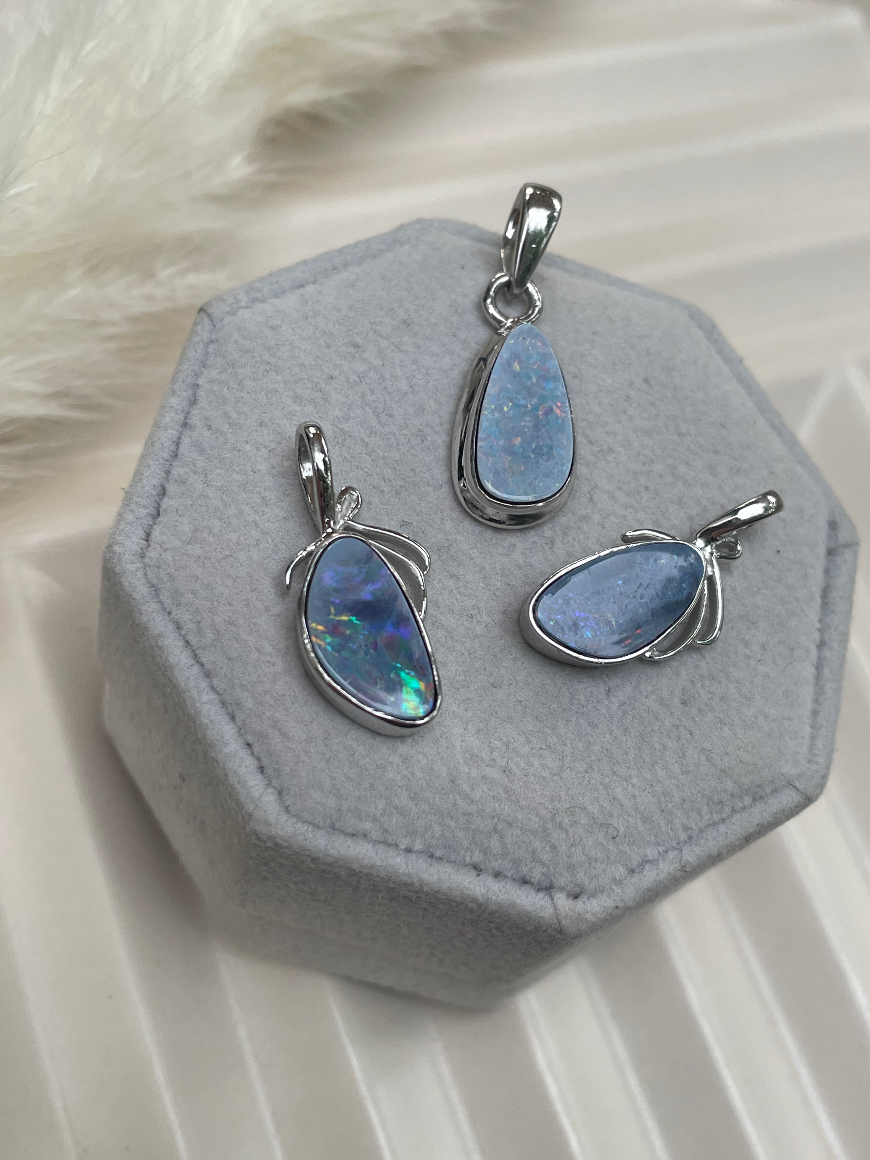 Crystal Pendants – Second Aura
